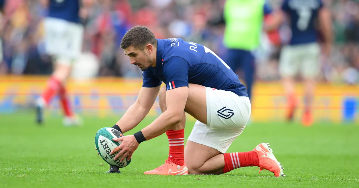 Thomas Ramos devient le plus grand buteur de l’histoire des Bleus | Top ...