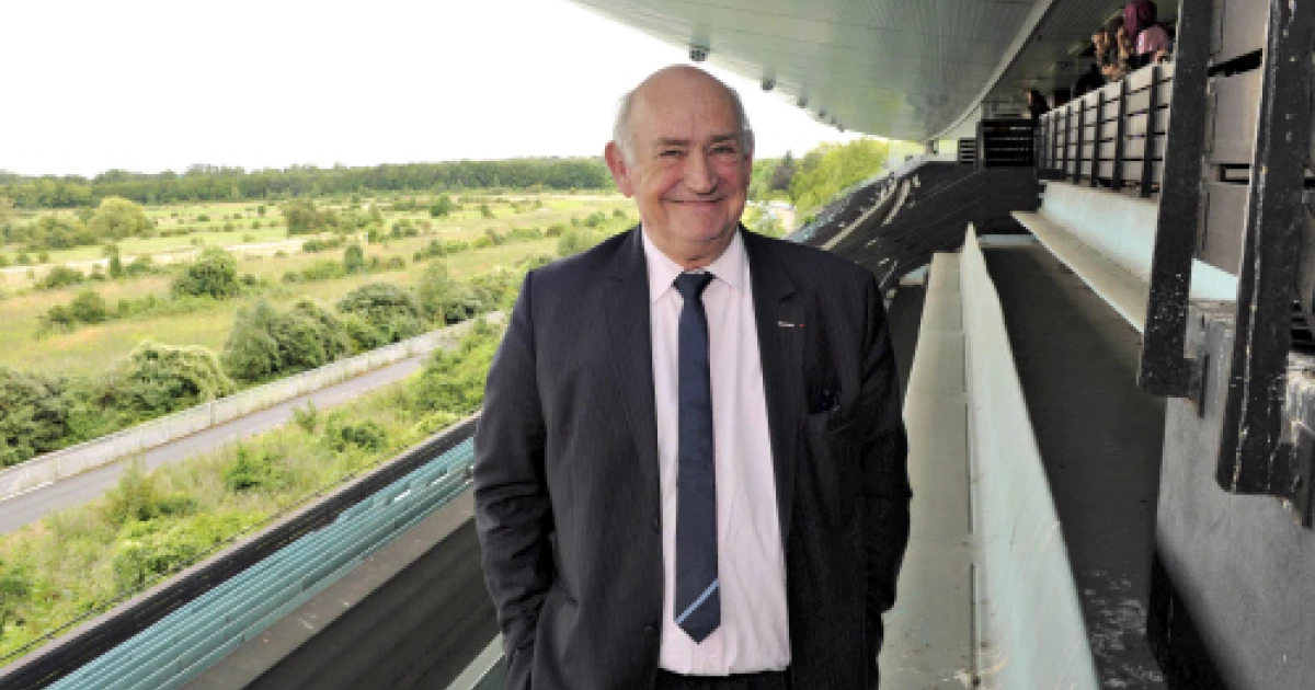 Pierre Camou réélu président de la Fédération française de rugby | LNR ...